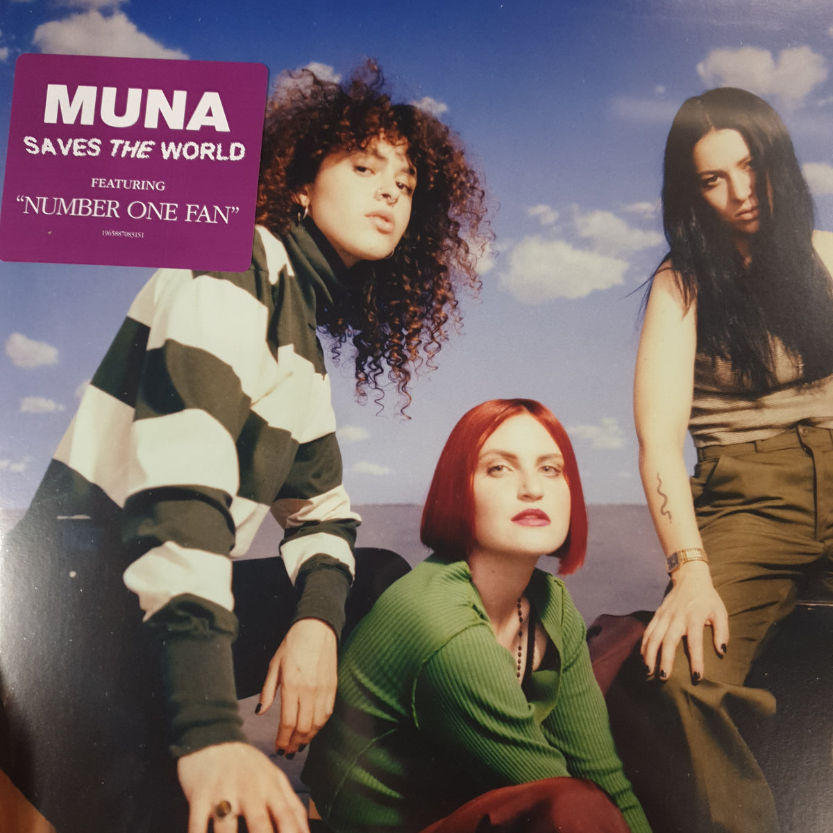 MUNA - SAVES THE WORLD VINYL – GrevilleRecords