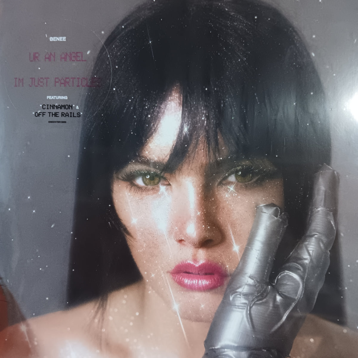 BENEE - UR AN ANGEL IM JUST PARTICLES VINYL – GrevilleRecords
